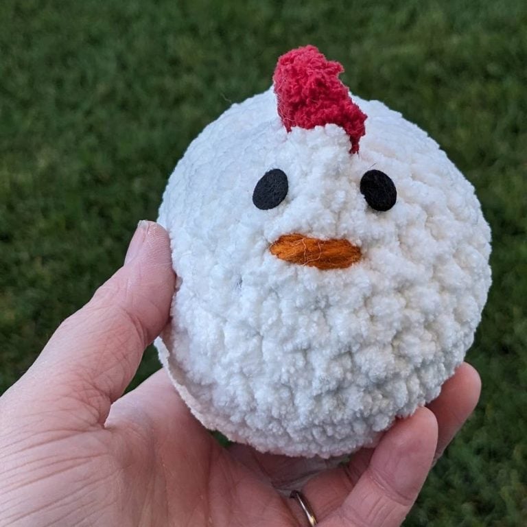 The Best-Selling Crochet Chicken - Mabel - T&C Crafters